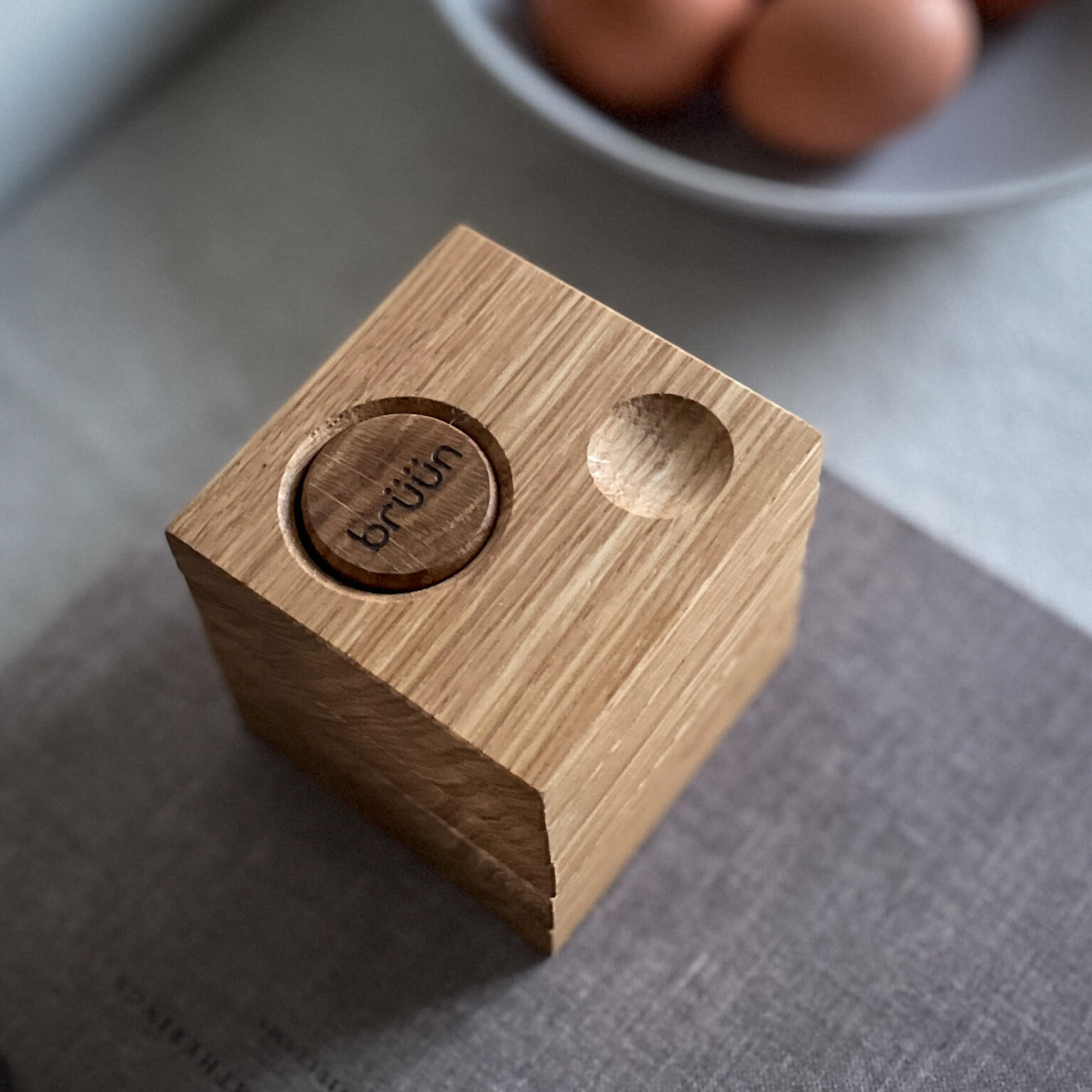 EGG CUBED | Four stackable boiled egg holders | Bruun Home